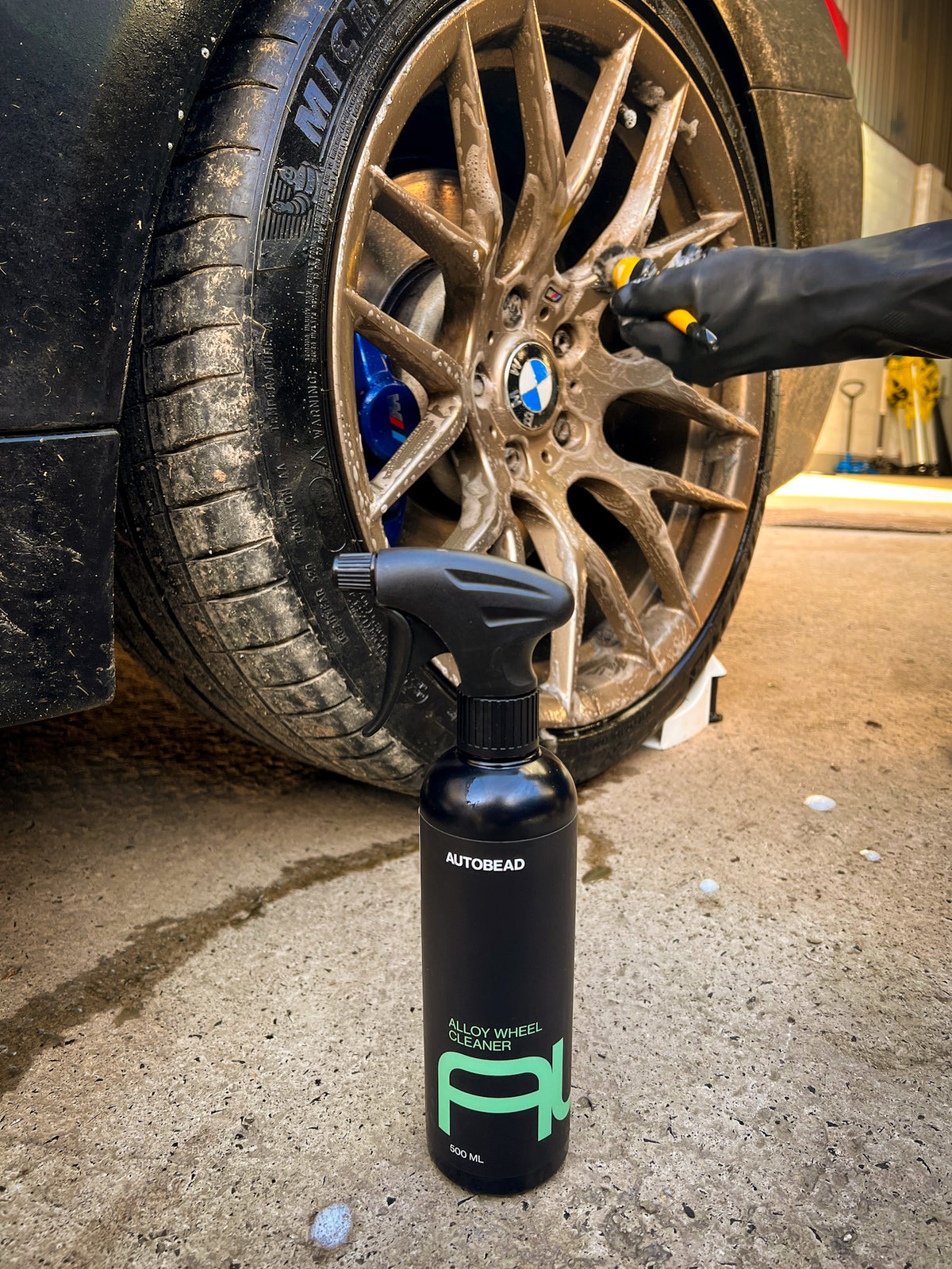How to clean wheels, tyres and arches — AutoBead